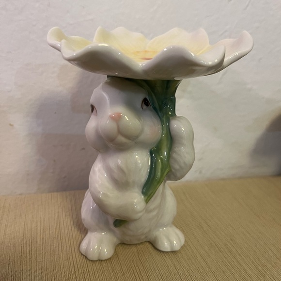 Cosmos | Other | Vintage Cosmos Porcelain Ceramic White Rabbit Flower ...